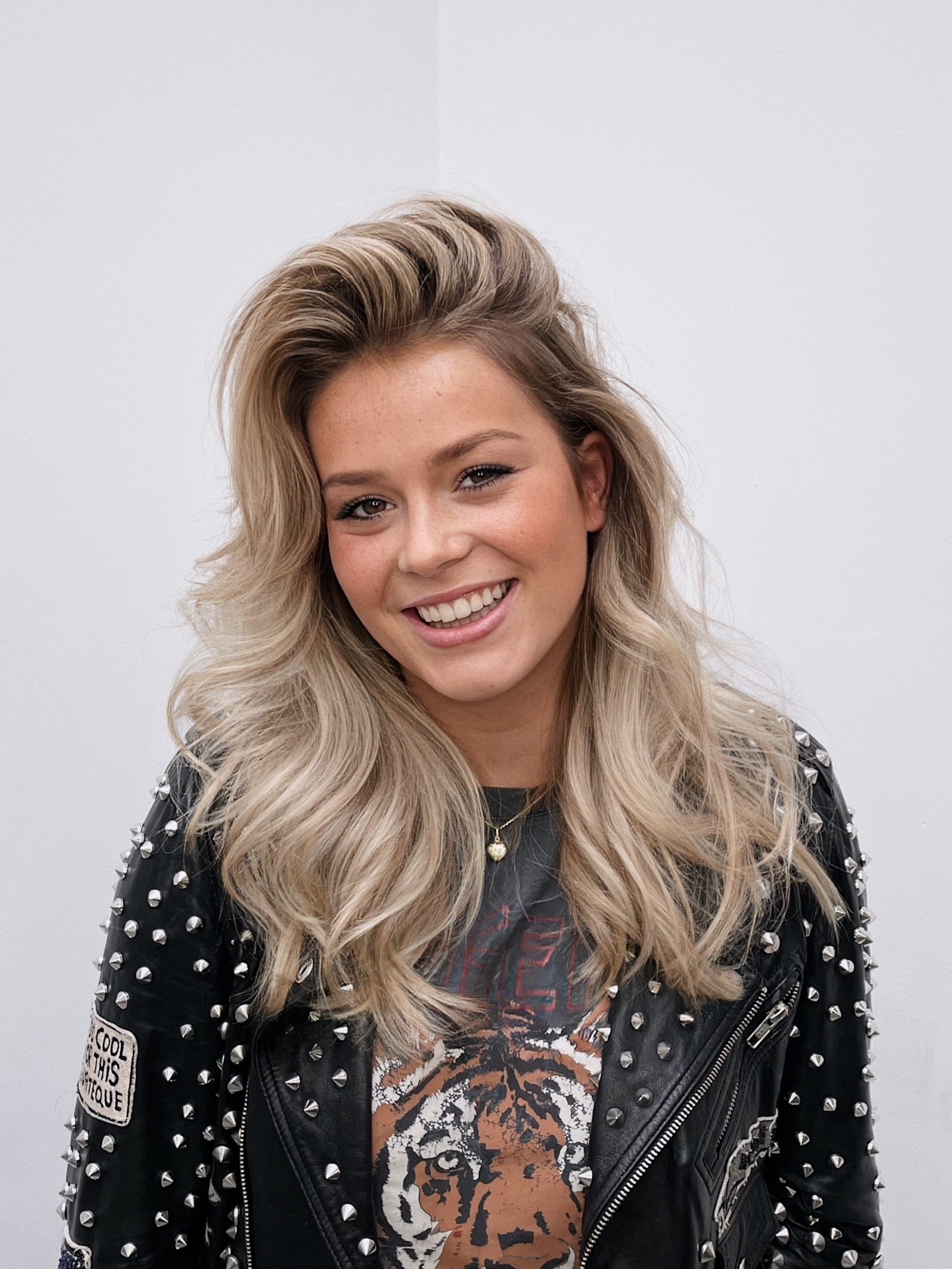 Guusje - Waxx Kappers